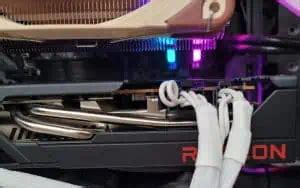 Right And Wrong Methods Of GPU Cable Routing Tech Overwrite