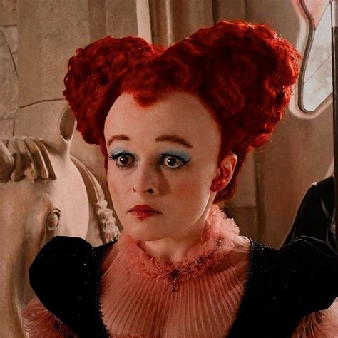 Através Do Espelho Filmes De Fantasia Rainha Vermelha Séries