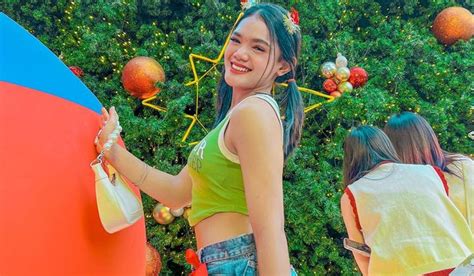 รวมรูปภาพของ เปิดวาร์ปแฟนรถถัง อัยด้า หวานใจโคตรมวยเมืองไทยรุ่นเล็กดีกรีไม่ธรรมดา ภาพ รูป