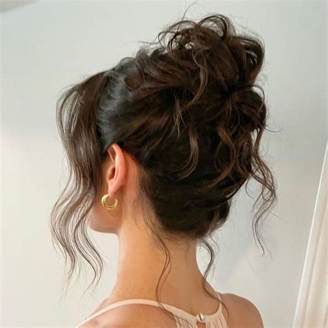 35 Bun Hairstyles For Weddings For Every Vibe And Style
