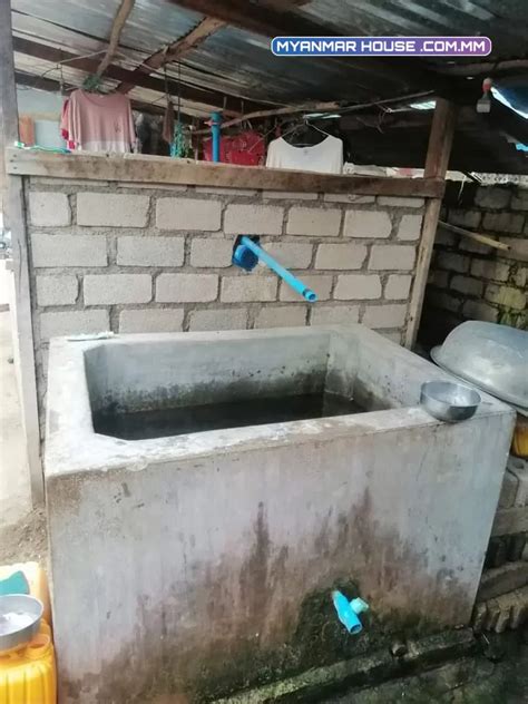 ရပ်ကွက်9 မေတ္တာရောင်ခြည်ဘုန်းကြီးကျောင်းအနီး အိမ်အပါမြေကွက် ပေ30 70ကျော် အရှုပ်အရှင်းကင်း 💁💁ဈေး