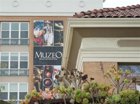 Muzeo Museum And Cultural Center Anaheim Besucherinformationen