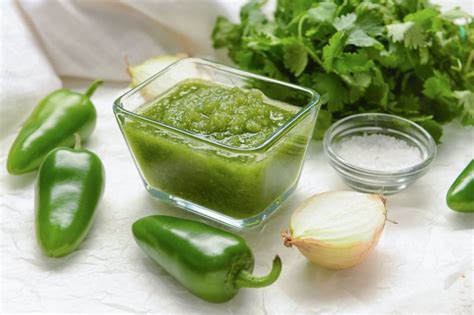 Зеленый соус сальса – простой и вкусный рецепт, как приготовить пошагово