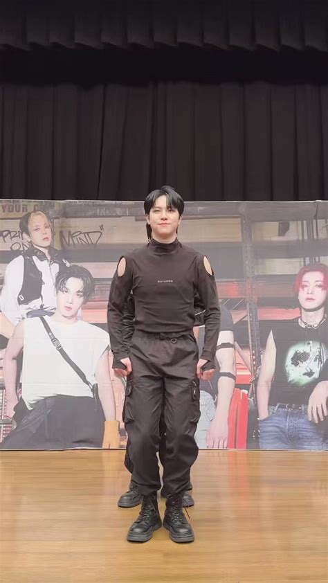 위아이 Wei Official On Twitter [ R Zip] 신나버린 얼딩이 용하와😸 웃참챌 큰방즈🐶🦊 위아이 Wei R Zip