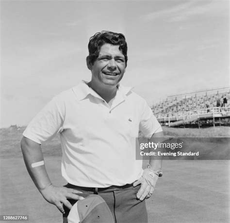Lee Trevino Photos And Premium High Res Pictures Getty Images