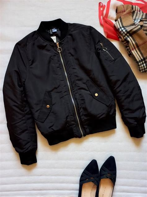 Новий весняний бомбер — ціна 900 грн у каталозі Куртки Купити жіночі речі за доступною ціною на