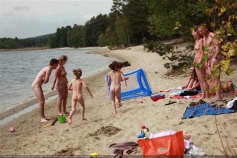 Everyday Naturist Tumblr Tumbex