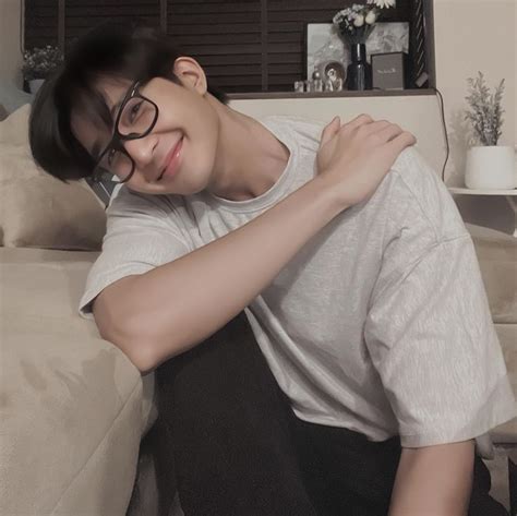 Pin by elai ᵕ on thai babes Gmmtv actors Earth babefriend material