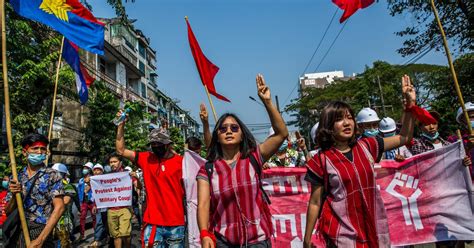 Esther Ze Naw Bamvo And Ei Thinzar Maung Time100 2021 Time