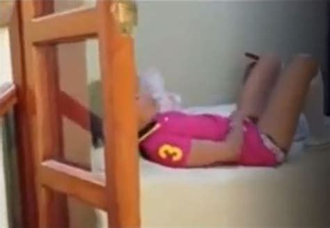 【動画】彼女が部屋でオ ニーしてるっぽいので今から突入してsexだww ポッカキットポッカキット