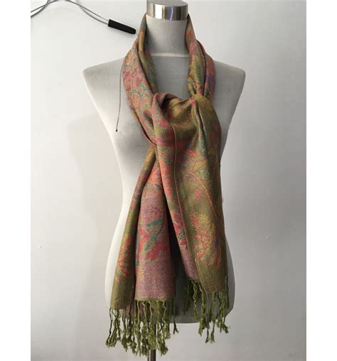 出口内销提花薄款长方形羊毛大披肩丝巾围巾围脖春秋冬防砂保暖 虎窝淘