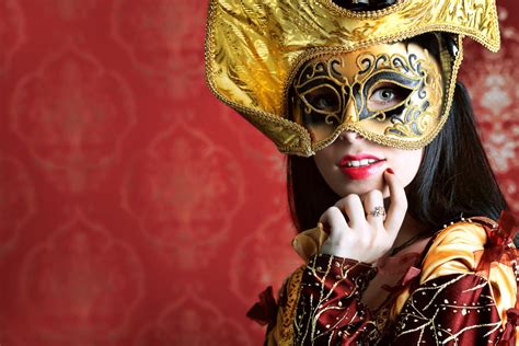 The Mask By Luria Xxii On Deviantart