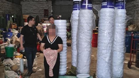 杭州知名企业齿轮油被仿冒，涉案金额达300余万关键帧澎湃新闻 The Paper