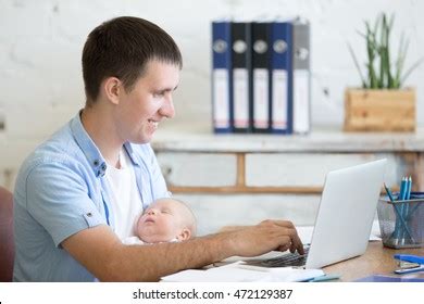 6 078 Dad Using Laptop Images Stock Photos Vectors Shutterstock