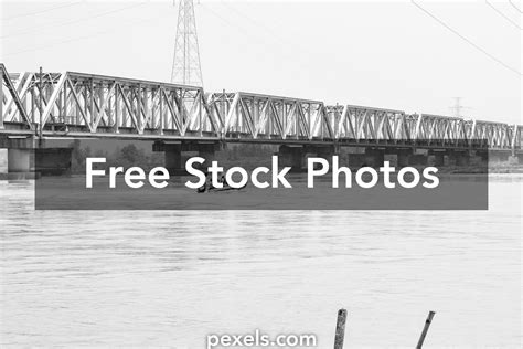 Supporting Pillars Photos Download The Best Free Supporting Pillars