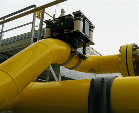 Tuned Damping Of Structures Using Tuned Mass Dampers