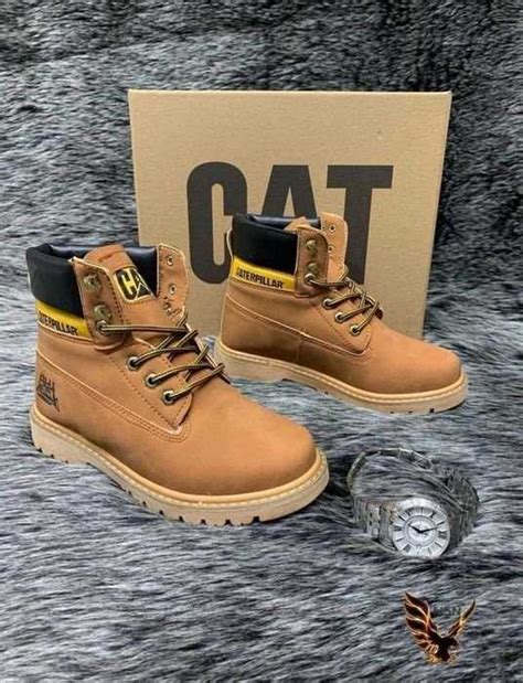 Bocanci De Iarna Caterpillar De Barbati Si De Dama Galati • Olx Ro