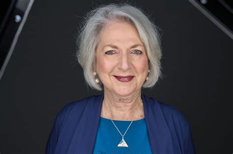 Farhad Hossain On Linkedin Headshotediting Corporateheadshotediting Headshotpostprocessing