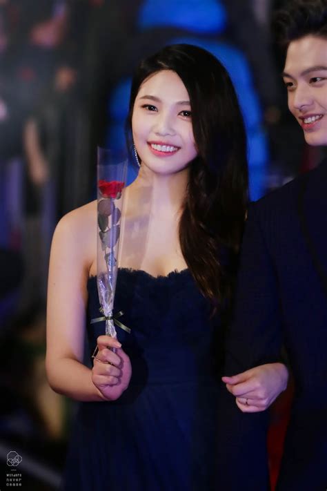 TOP 10 Sexiest Red Carpet Dresses Ever Worn By Red Velvet