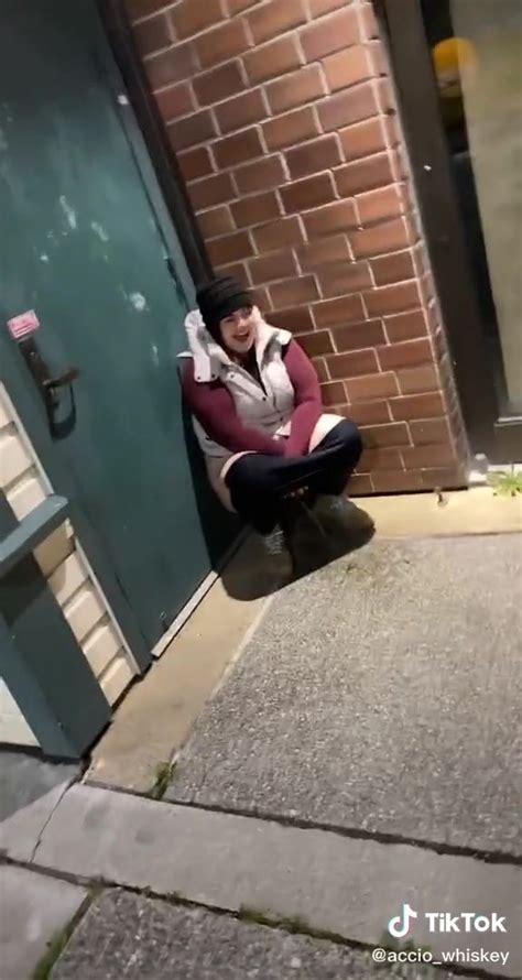 Quick Squat Thisvid Com