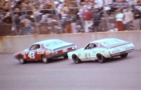 The Greatest Finish In The History Of Nascar The Final Lap Battle