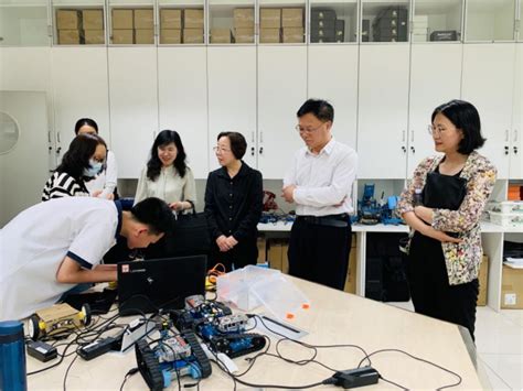 北京市科协领导带队赴北京八中调研馆校合作工作