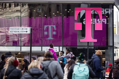 T Mobile Adds Automatic Surcharge And Customers Have No Choice But To Pay Up The Us Sun