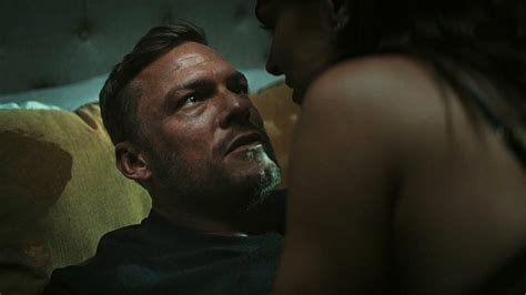 Dixon Ask Reacher To Help Her Release Her Tension Season 2 Episode 6