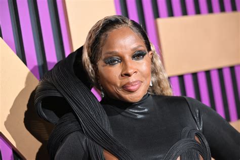 What Was The Mary J Blige Chicken Commercial Controversy Burger King