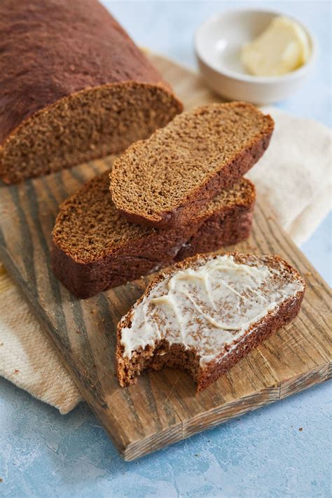 Steakhouse Style Pumpernickel Bread Gemmas Bigger Bolder Baking
