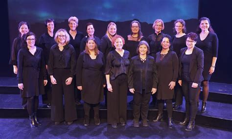 Vocaal Ensemble Genti Bij Podium Pfanner