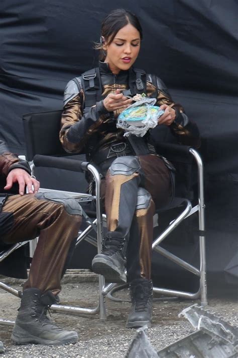 Eiza González On Set Of Godzilla Vs Kong 2021 In Honolulu Rgodzilla