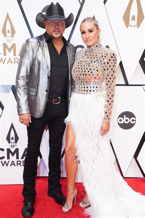 Jason Aldean And Brittany Kerr Photos See Country Superstar And His Wife