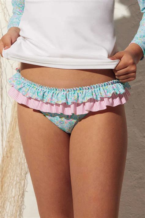 Culetín Volantes Estampado Liberty Ysabel Mora