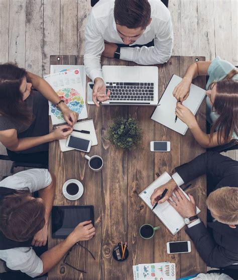 Theres A New Workplace Power Symbol That Has Replaced The Corner