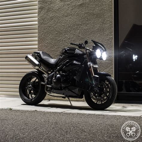 Dual Round Headlight Conversion Cafe Racer Build Triumph Street