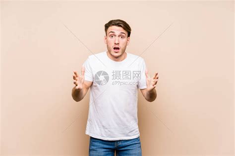 他感到惊讶与震惊高清图片下载 正版图片503673855 摄图网 他感到惊讶与震惊高清图片下载 正版图片503673855 摄图网