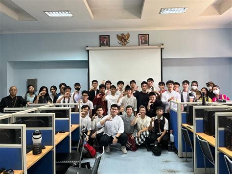 Youth Coding Club On Linkedin On October 27 2023 Santa Laurensia School Proudly Hosted The Youth…