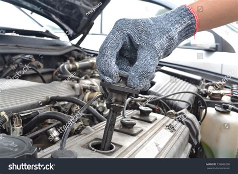 1 919 Check Spark Plugs Images Stock Photos Vectors Shutterstock