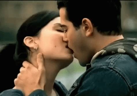 Love Kissing  Love Kissing Couple Kissing Discover And Share S