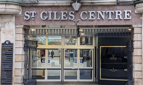 St Giles Centre Closure Waterstones Wants To Stay In Elgin