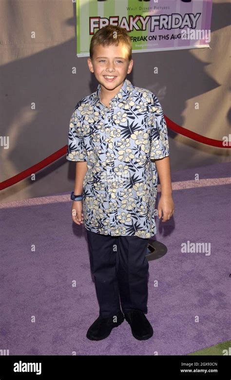 Ryan Malgarini Vendredi Bizarre