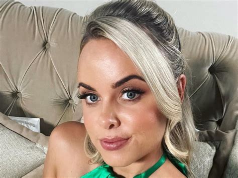 Tinder Swindler Victim Says Shes ‘ready To Find Someone On Celebs Go Dating The Independent