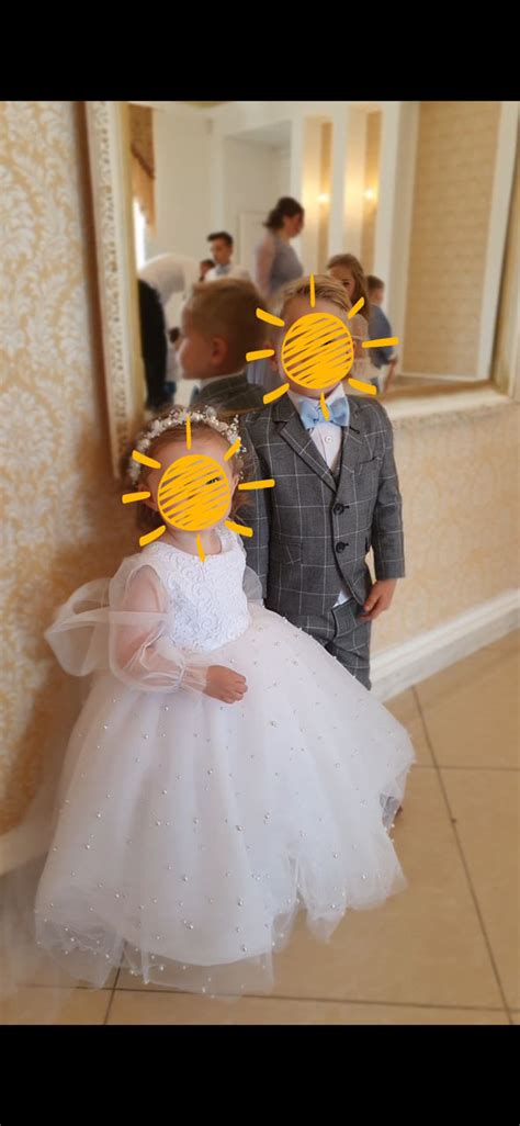 Продам нарядное платье для маленькой принцессы