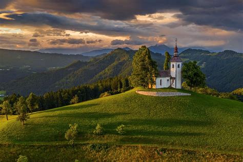 🌄 Slovenia Photo Tour And Its Awe Inspiring Skies 2025