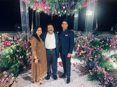 Kunal Garg On Linkedin A Good Teacher Can Inspire Hope Ignite The