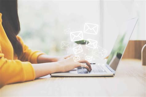 Risks Of Sending Sensitive Information Via Email Closinglock