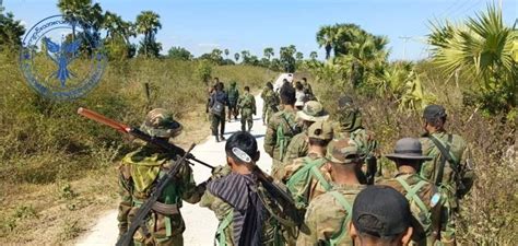 ဘုတလင်ရှိ ယုန်လေးကုန်းကျေးရွာကို ဝင်ရောက်စီးနင်းသည့် စစ်ကောင်စီတပ်ကြားဖ