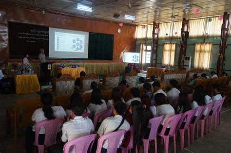 နည်းပညာတက္ကသိုလ် ကျောက်ဆည် တွင် အလုပ်အကိုင်အခွင့်အလမ်းဆိုင်ရာ အသိပညာပေးဟောပြောပွဲနှင့် အလုပ်ခွင