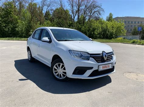 Купить б/у Renault Logan II Рестайлинг 1.6 AT (102 л.с.) бензин автомат ...